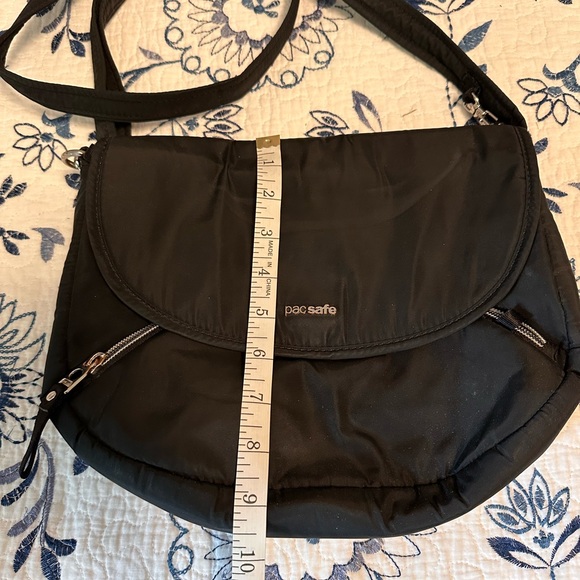 Pacsafe | Bags | Pac Safe Stylesafe Crossbody Bag | Poshmark